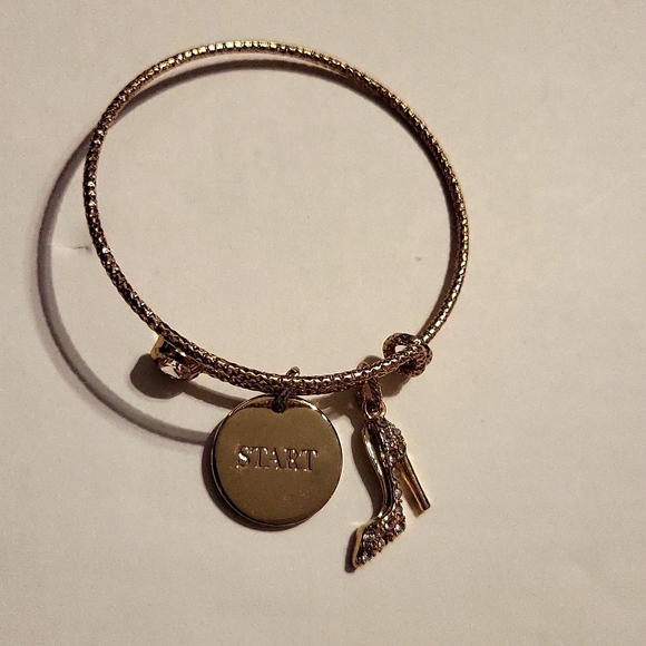 Mary Kay | Jewelry | Mary Kay Gold Start Bracelet | Poshmark